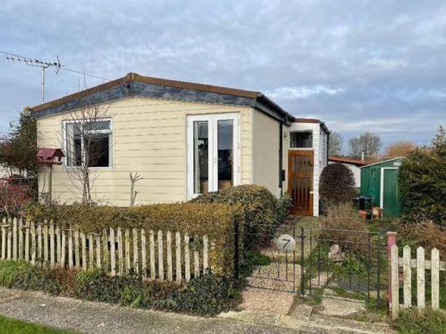 Maypole Lane, Longacre Park, Yapton, 2 Bedroom Park