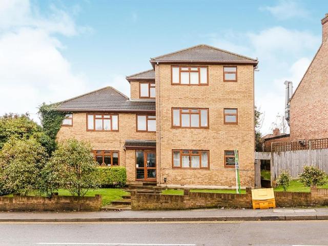 Mayplace Road East, Kent DA7 2 bed flat to rent £1,750 pcm £404 pw