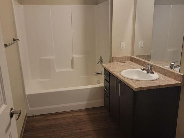 May's Landing Apartments 3 Bedroom Apartment for Rent at 1510 1510, 1520, 1530,1540,1550,1560 23rd Street SE, Salem, OR 97302 Morningside