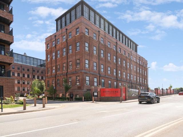 Memorial Avenue, The Factory Memorial Avenue SL1, 2 bed flat to rent, £1,800 pcm | PrimeLocation