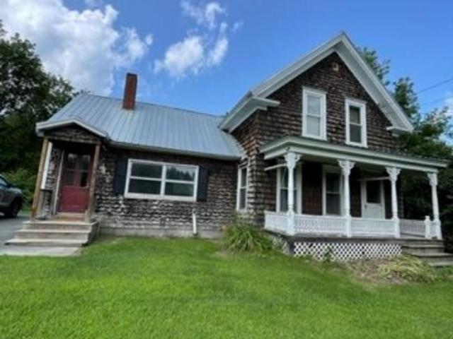 Memorial Dr, Saint Johnsbury, Home For Sale