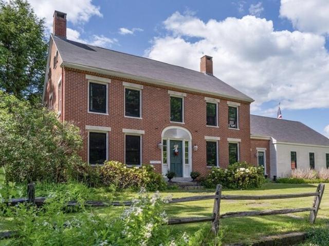 Memorial Hwy, North Yarmouth, Home For Sale