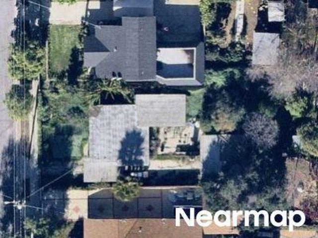 Mentone Ave
