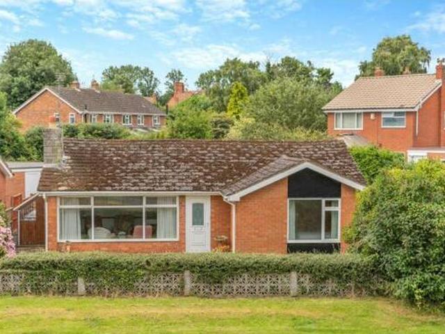 Mentone Crescent, Edgmond, 3 Bedroom Bungalow