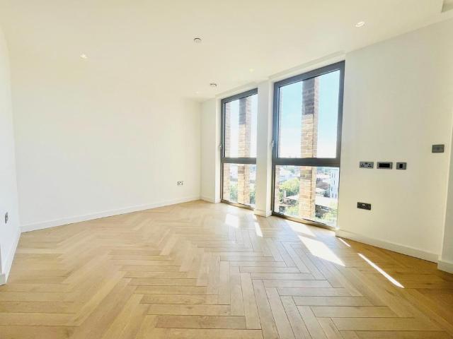 Mentor House, Oberman Road, Dollis. 1 bed apartment to rent £2,050 pcm £473 pw