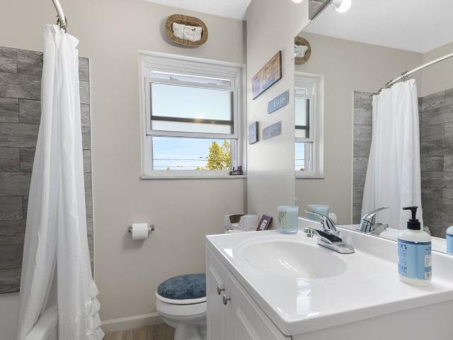Mentor Mall Village 2 Bedroom Apartment for Rent at 7950 Mentor Ave, Mentor, OH 44060