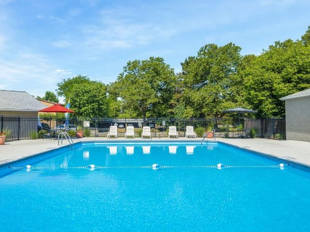 Mentor Mall Village 2 Bedroom Apartment for Rent at 7950 Mentor Ave, Mentor, OH 44060