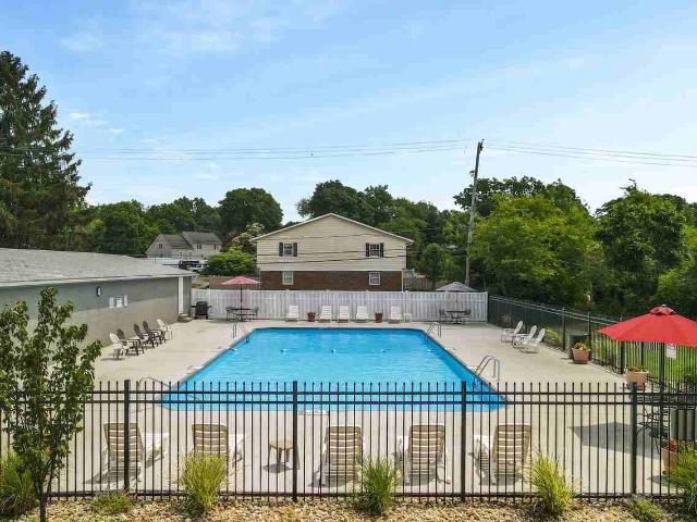 Mentor Mall Village 2 Bedroom Apartment for Rent at 7950 Mentor Ave, Mentor, OH 44060