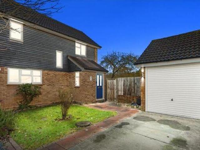 Menzies Avenue, Basildon, 3 Bedroom Semi detached