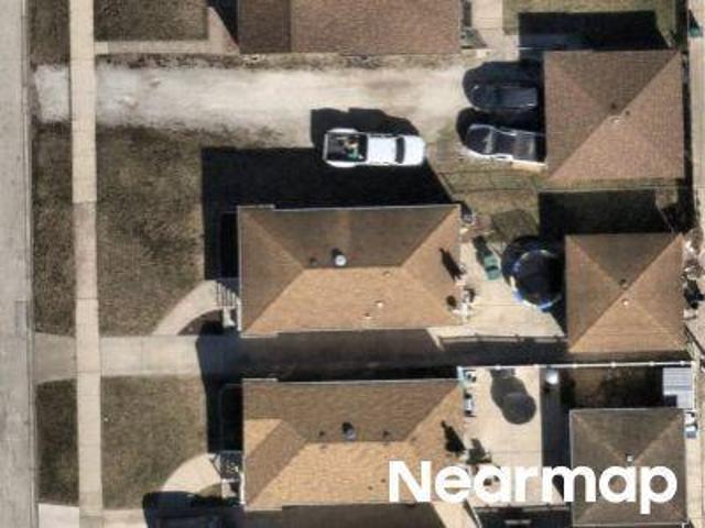 Menard Ave