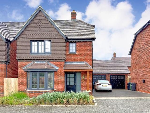 Menday Gardens Mews, Wavendon, Milton Keynes MK17, 3 bed detached house to rent, £2,300 pcm | PrimeLocation