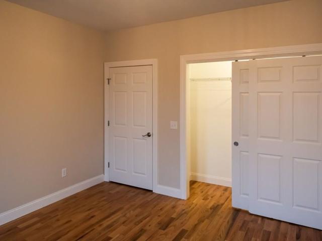 Mendel Block 1 Bedroom Apartment for Rent at 64 Water St, Worcester, MA 01604 Green Island