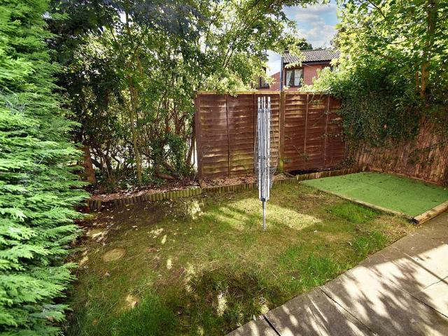 Mendelssohn Grove, Brownswood, Milton Keynes, MK7 8DH