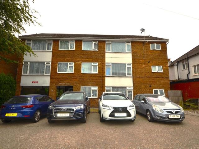 Mendip House, Kenton Road, Harrow HA3, Studio to rent, £1,350 pcm | PrimeLocation