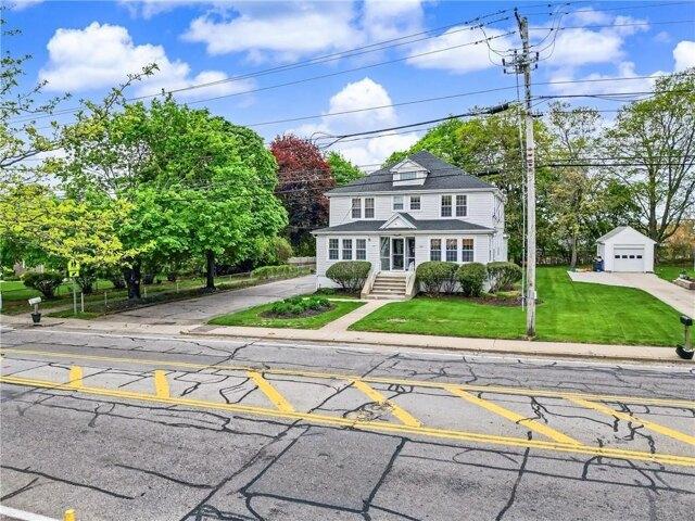 Mendon Rd, Cumberland, Home For Sale
