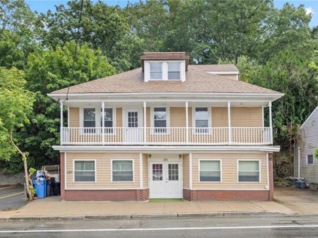 Mendon Rd, Cumberland, Home For Sale