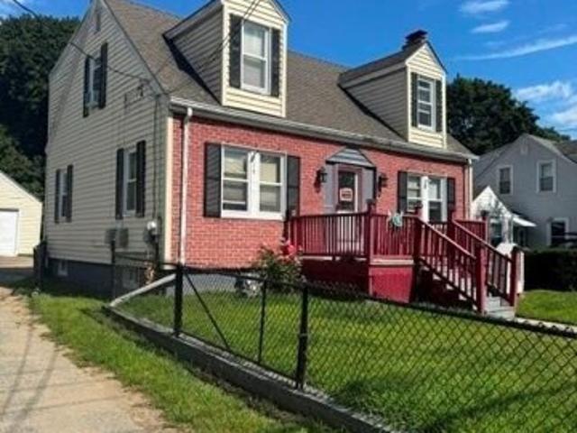 Mendon Rd, Woonsocket, Home For Sale