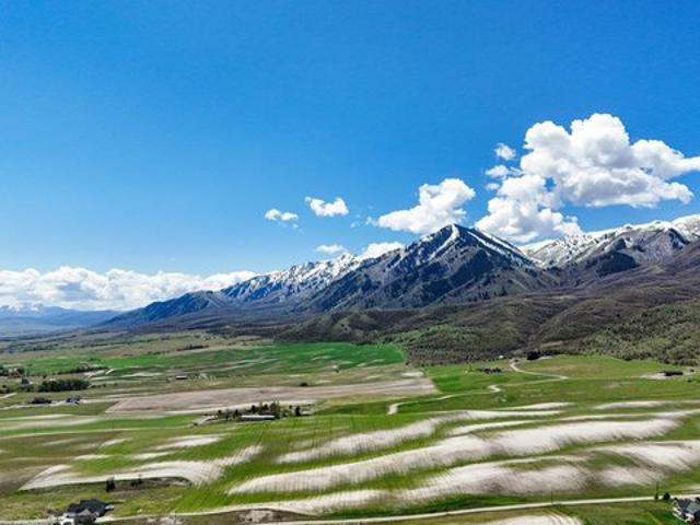 Mendon, UT 84325