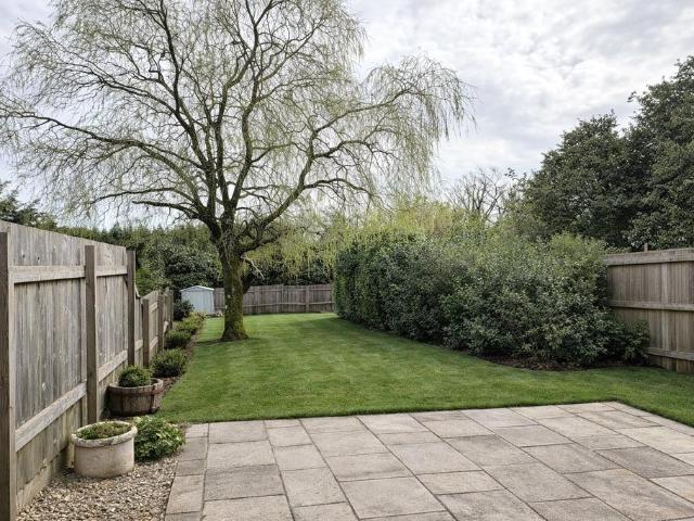 Menheniot PL14 3 bed end of terrace house to rent £1,495 pcm £345 pw