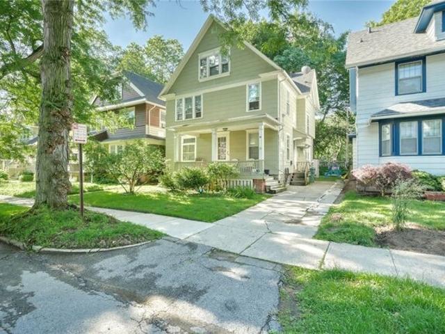 Menlo Pl, Rochester, Home For Sale