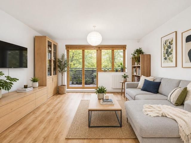 Meath Crescent, Bethnal Green, London E2, 2 bed flat to rent, £2,500 pcm | PrimeLocation