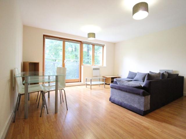 Meath Crescent, London E2, 2 bed flat to rent, £2,600 pcm | PrimeLocation