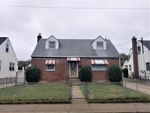 Meacham Ave