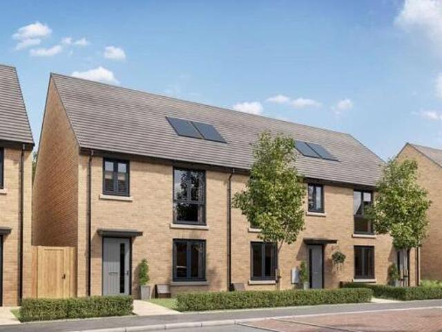 Meacham Wy, Southend on sea, 3 Bedroom Terraced
