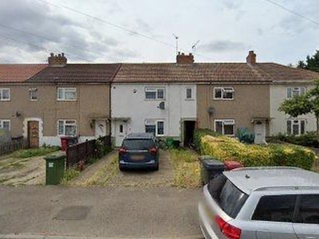 Mead Avenue, Slough SL3, 3 bed terraced house to rent, £2,000 pcm | PrimeLocation