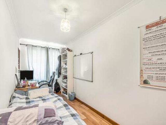 Mead Close, Harrow, 5 Bedroom Semi detached