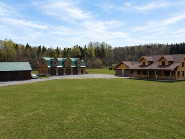 Mead Hl, Holland, Home For Sale