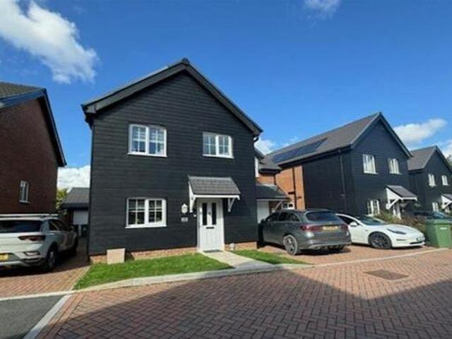 Mead Lane, Horton Heath, 4 Bedroom Detached
