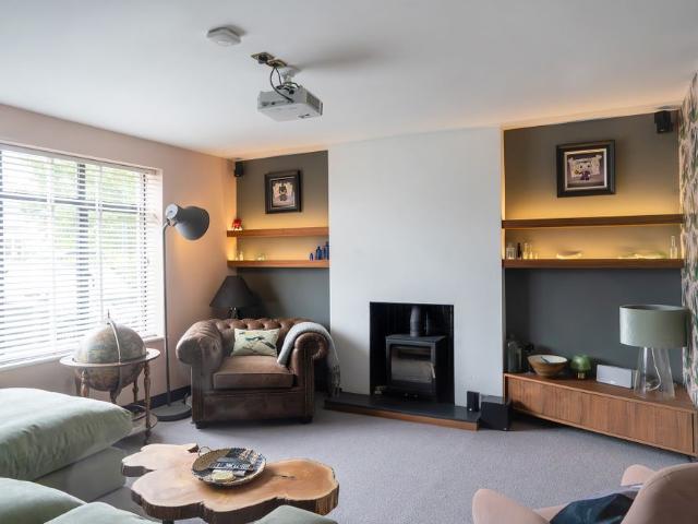 Mead Road, Cheltenham, Gloucestershire