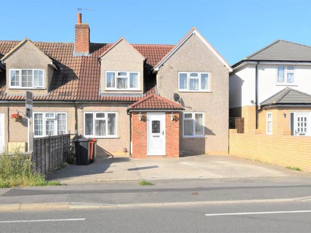 Meadfield Road, Slough SL3, 3 bed semi detached house to rent, £2,100 pcm | PrimeLocation
