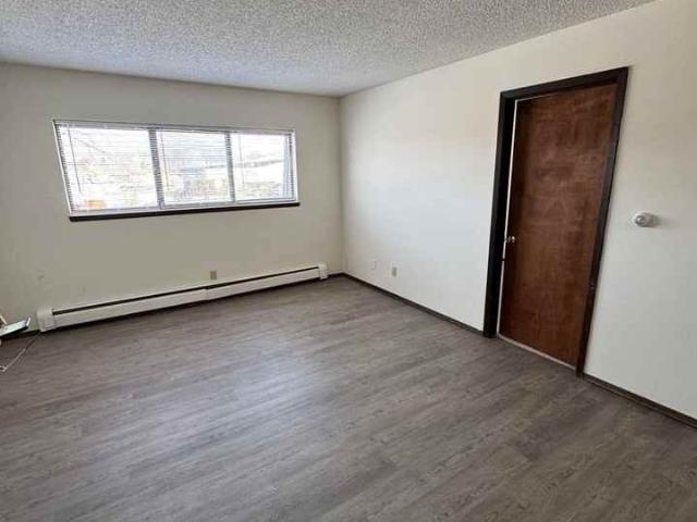 Meadowview Apartments 2 Bedroom Apartment for Rent at 1200 Meadowview Dr, Marion, IA 52302