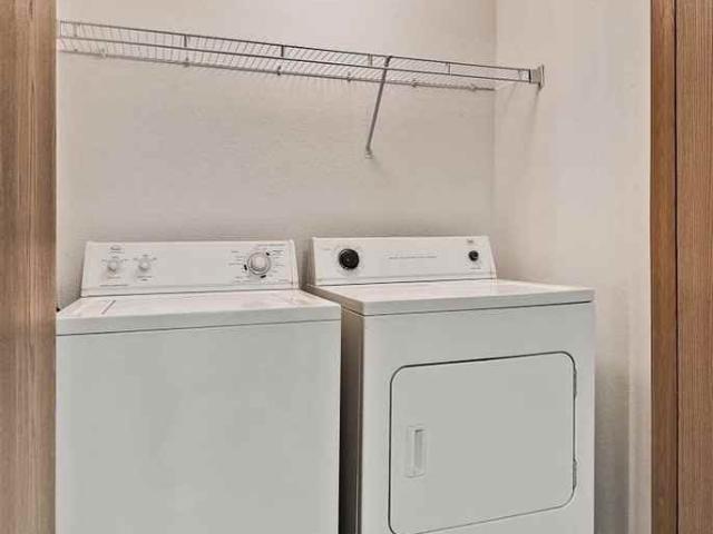 Meadowview East 6 units EF 2 Bedroom Apartment for Rent at Slape St, Fayetteville, AR 72704