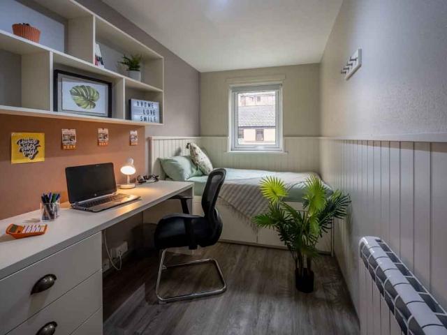 Meadow Court Edinburgh Student Accommodation | Amber