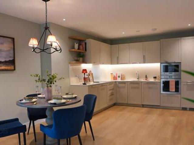 Meadow Chase, Henley on thames, 2 Bedroom Flat