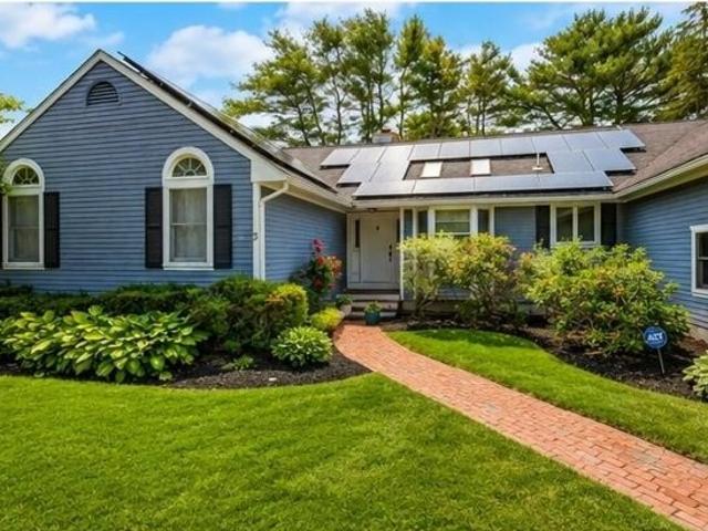 Meadow Cir, Barrington, Home For Sale