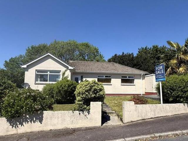 Meadow Close, Boscoppa, 3 Bedroom Bungalow