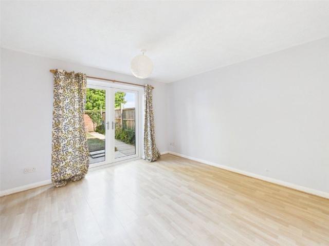 Meadow Close, Nottingham, Nottinghamshire, NG2