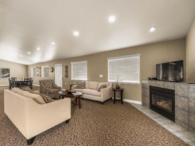 Meadow Crest 1 Bedroom Apartment for Rent at 3000 Ne 109th Ave, Vancouver, WA 98682 Kevanna Park