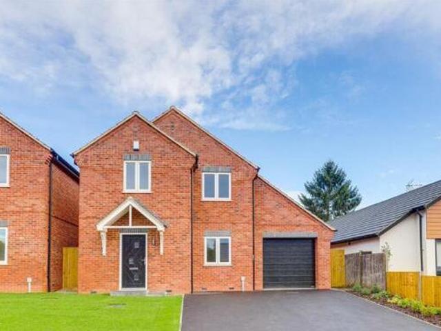 Meadow Croft Gardens, Hucknall, 4 Bedroom Detached