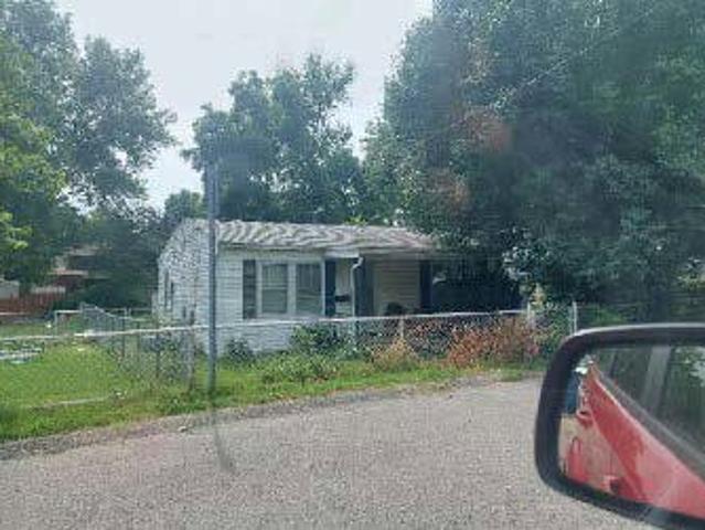 Meadow Ave