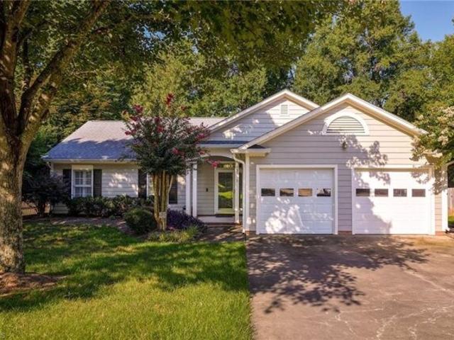 Meadow Gate Dr, Greensboro, Home For Sale