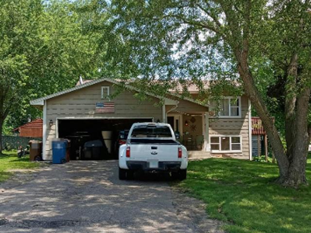 Meadow Dr