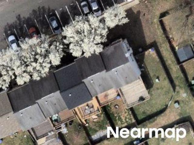Meadow Dr