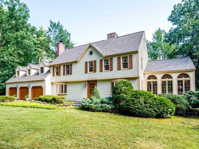 Meadow Dr, Hollis, Home For Sale