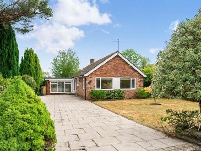 Meadow Drive, Prestbury, 2 Bedroom Detached