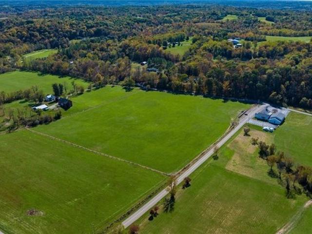 Meadow Farm Church Rd, Zanesville, OH 43701
